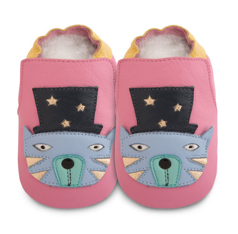 HUGO THE GREAT – Shooshoos