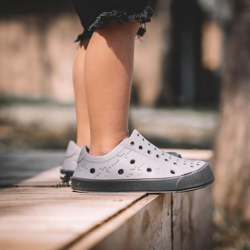 Childrens Waterproof Sneakers | Best Waterproof Sneakers Sale | Shooshoos